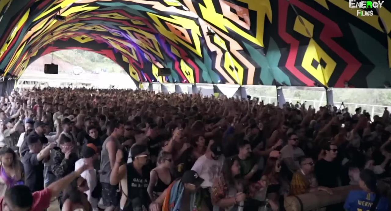 Outsiders @ Adhana Festival - One News Page VIDEO