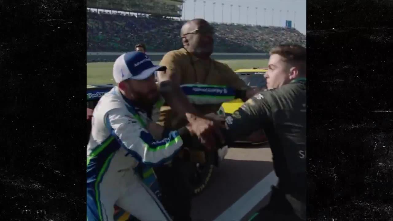 NASCAR's Ross Chastain Socks Noah Gragson - One News Page VIDEO