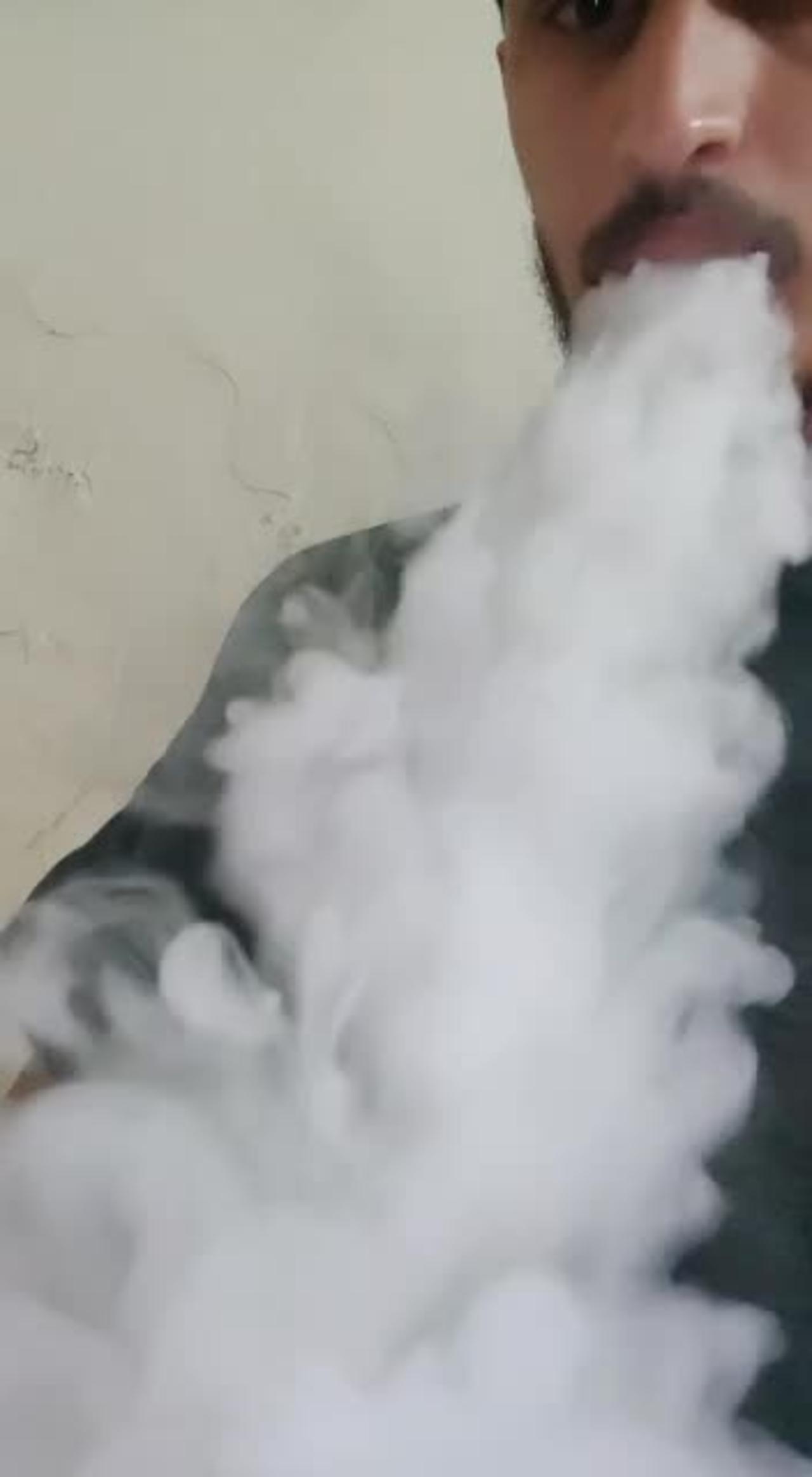 100w heavy smok test video available 03174578406 - One News Page VIDEO