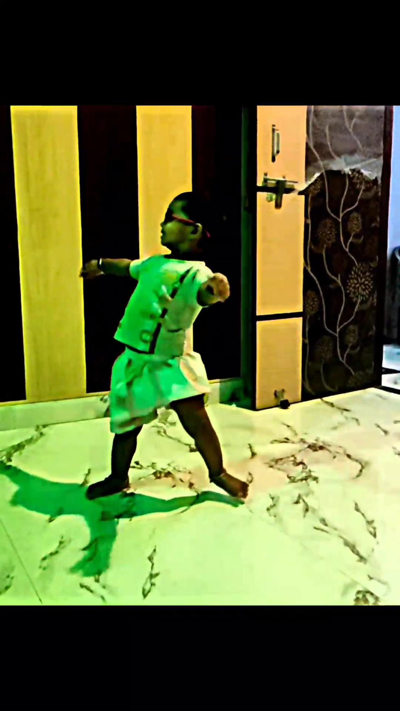 Baby dance - One News Page VIDEO