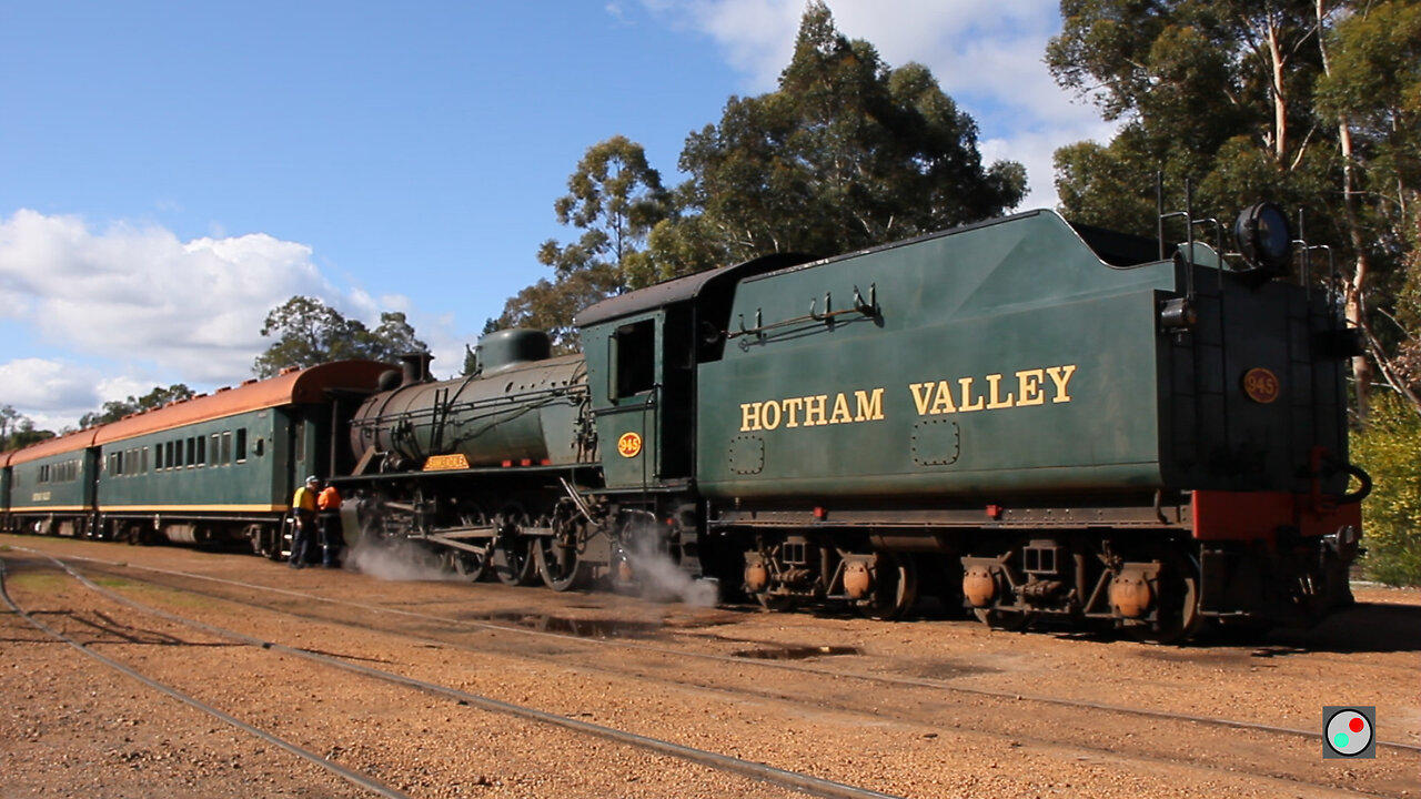P5 - The Hotham Valley Tourist Railway - One News Page VIDEO