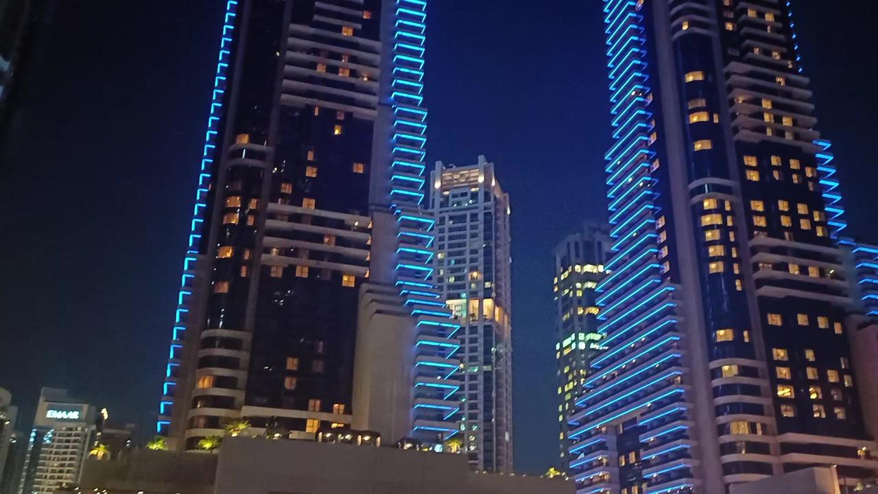 Dubai UAE marena get - One News Page VIDEO