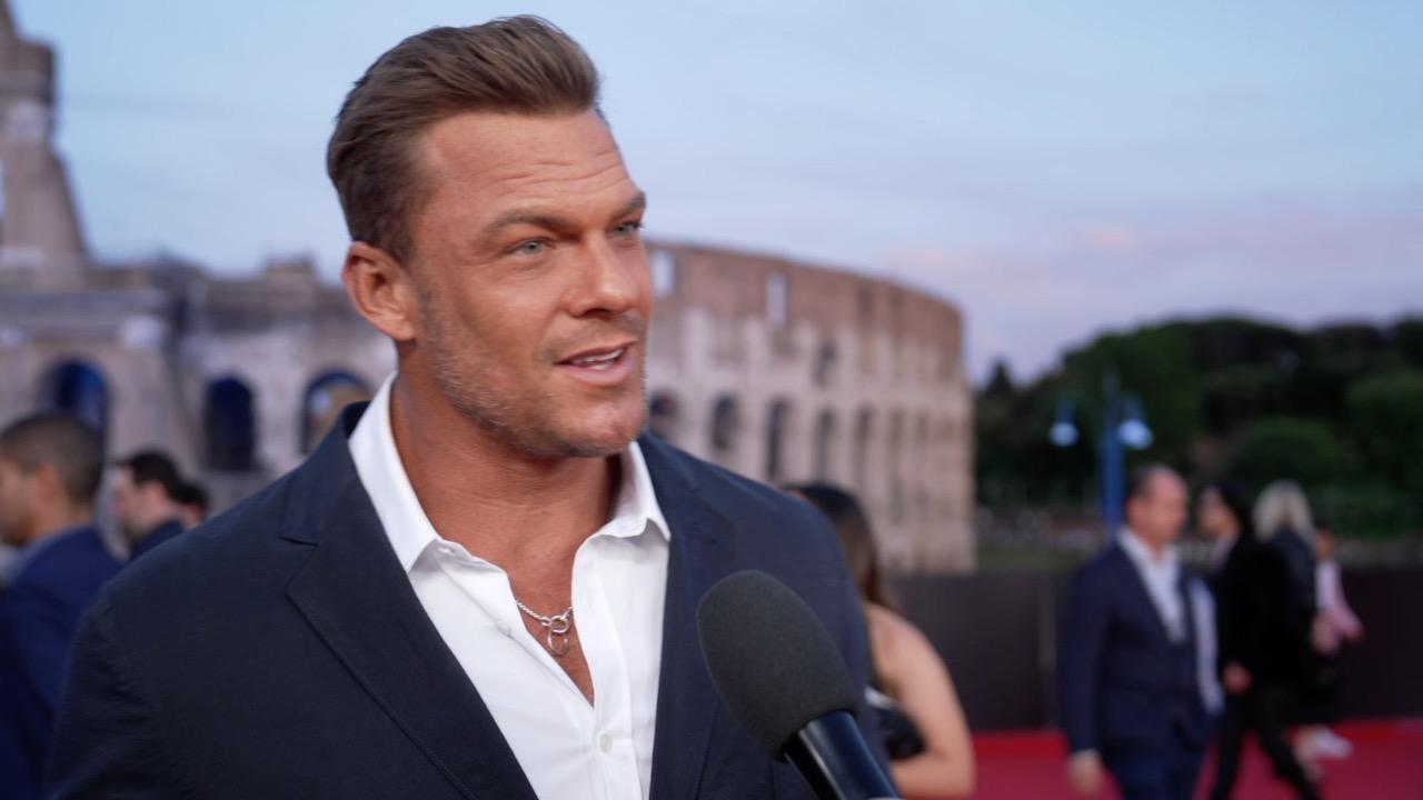 Fast X Rome Premiere Alan Ritchson Interview - One News Page VIDEO