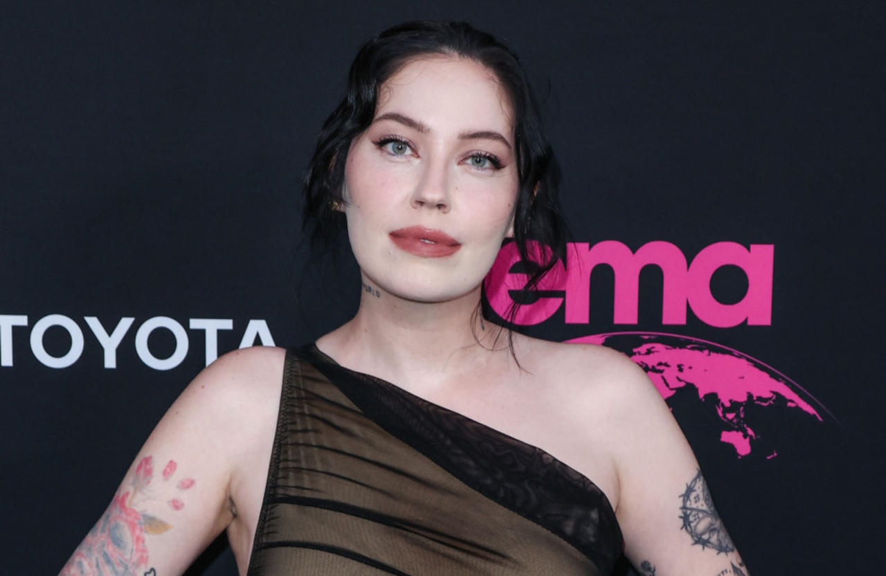 Bishop Briggs on winningThe Masked Singer: 'This - One News Page VIDEO