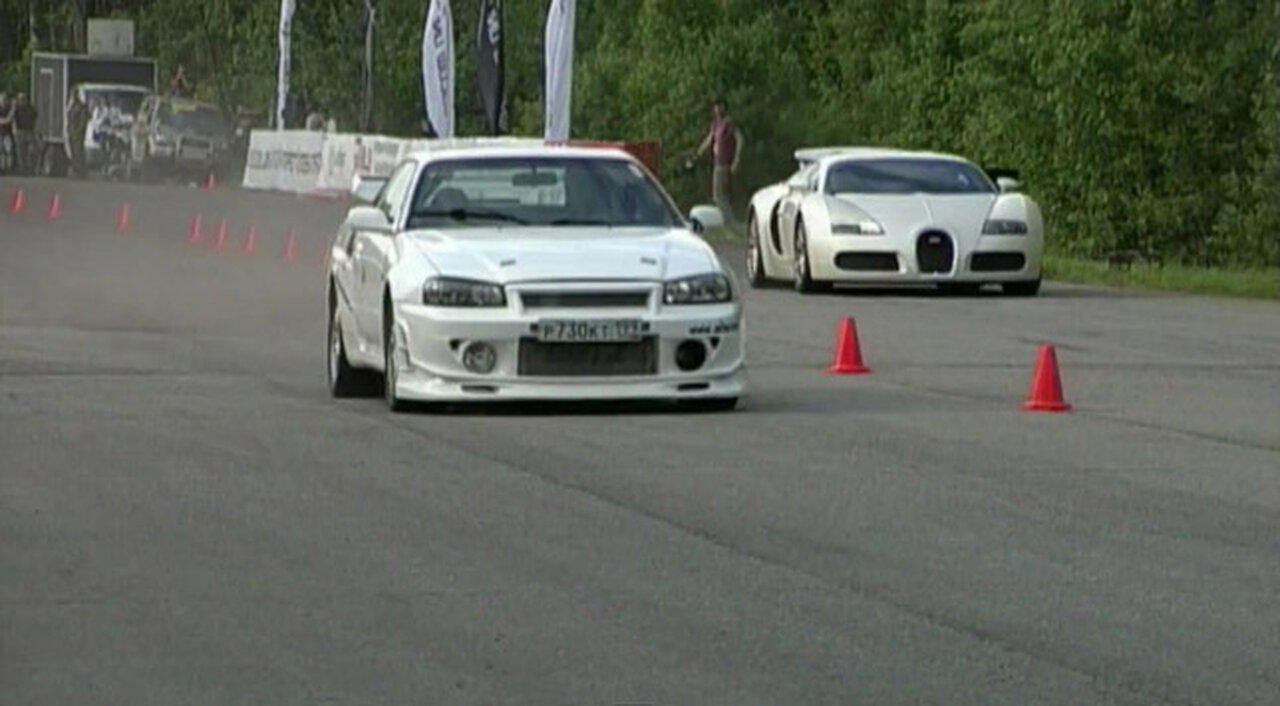 Bugatti Veyron vs Nissan Skyline GT-R R34 - One News Page VIDEO