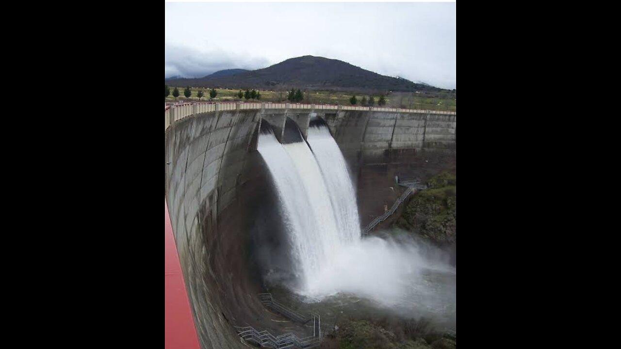 Nature Viral Water Dam Video - One News Page VIDEO
