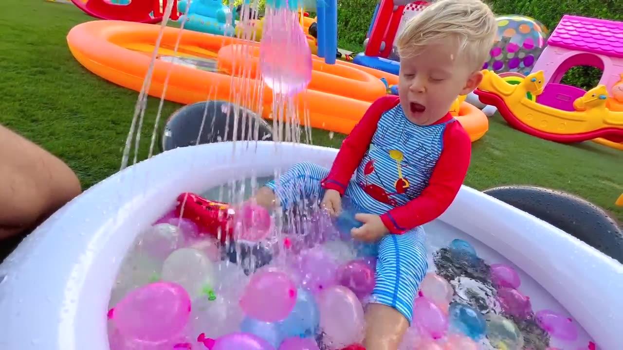 Diana and Roma Water Balloons PlayDate with Baby - One News Page VIDEO