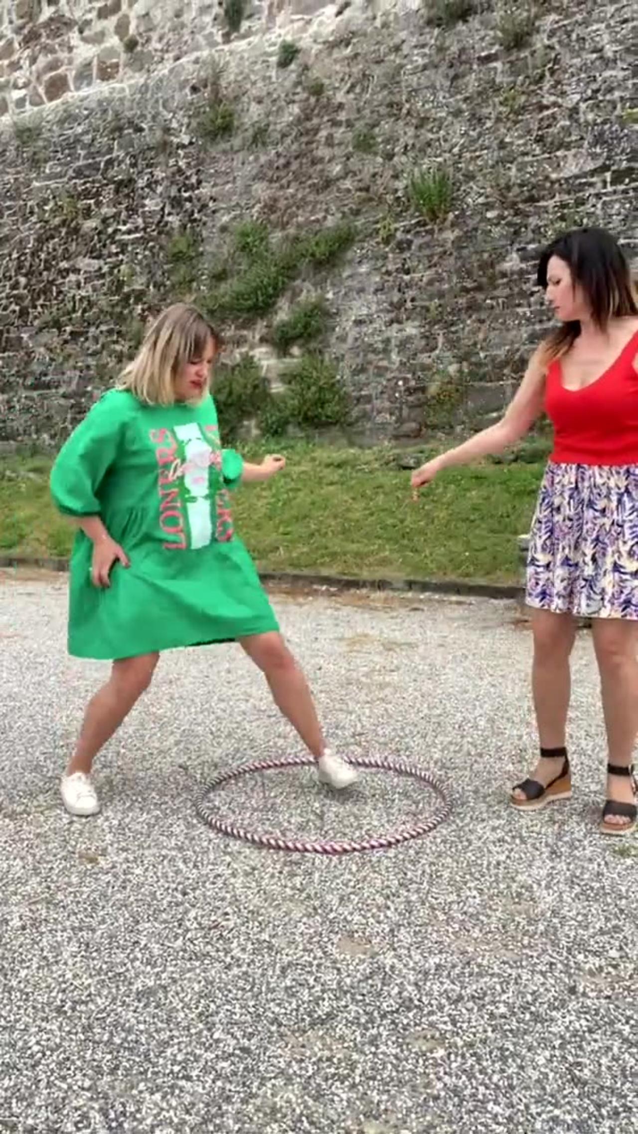 Human Vs Monster - One News Page VIDEO