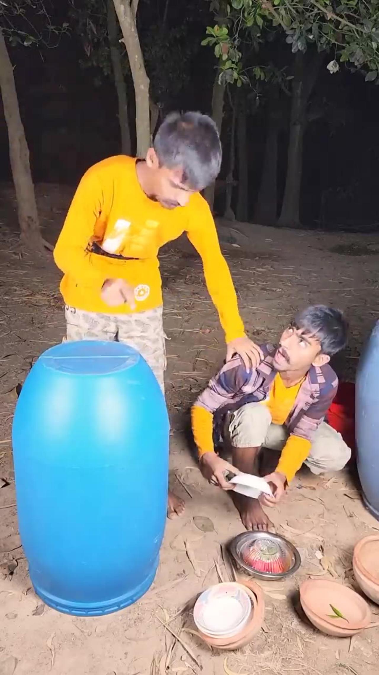 OMG Blue drum with surprise! Whose luck was bad - One News Page VIDEO