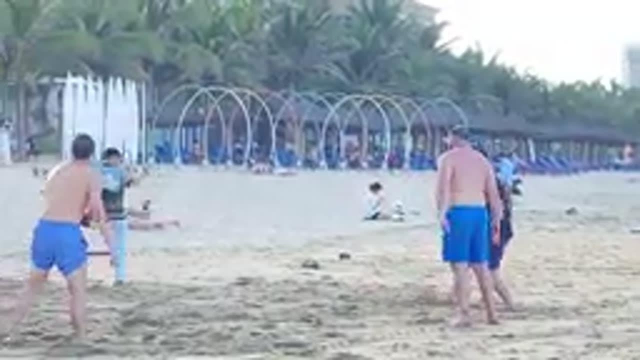 Unforgettable moments BEACH in Spain walk 2023 | - One News Page VIDEO