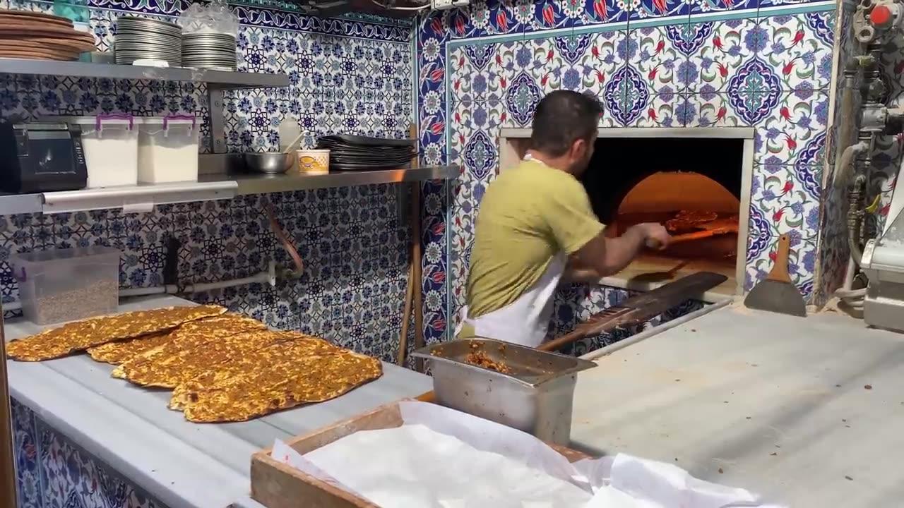 How to Make Doner Kebab - This Master Prepares - One News Page VIDEO