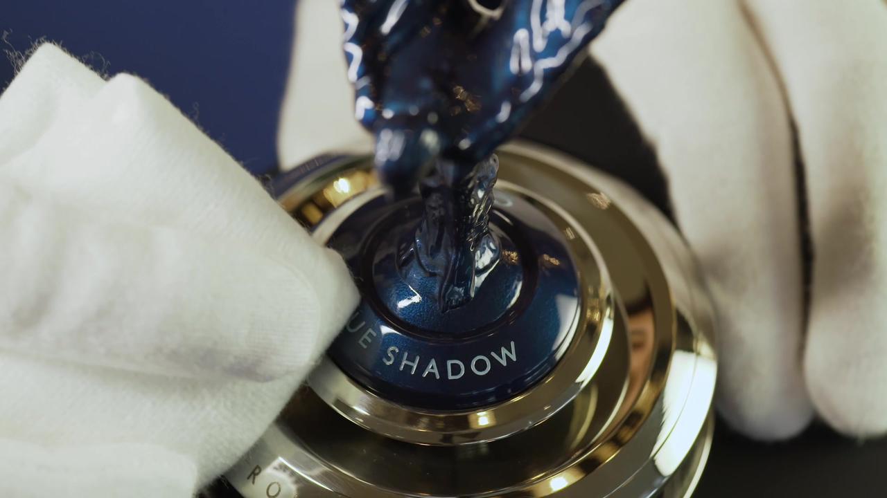 Rolls-Royce Black Badge Cullinan Blue Shadow - - One News Page VIDEO