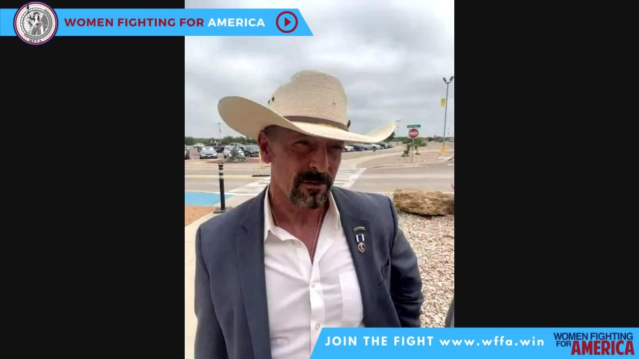 Lt. Colonel Pete Chambers and Christie - One News Page VIDEO