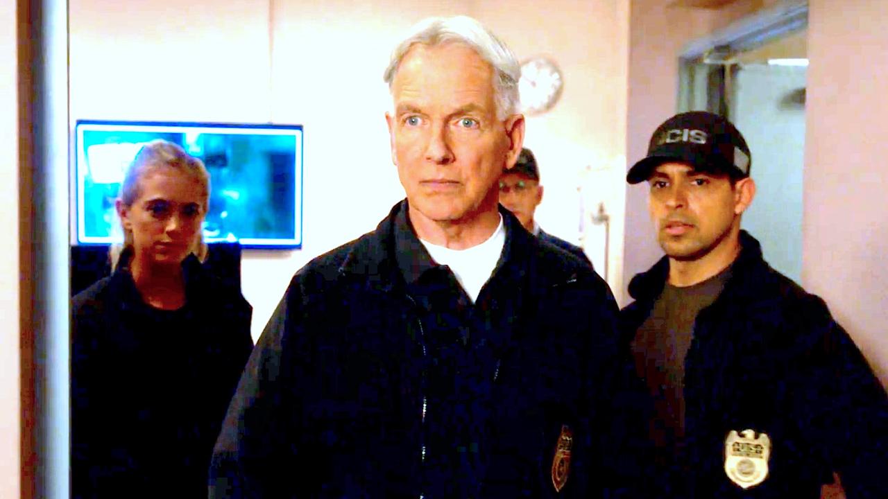 Planning An Escape in This Scene from CBS’ - One News Page VIDEO