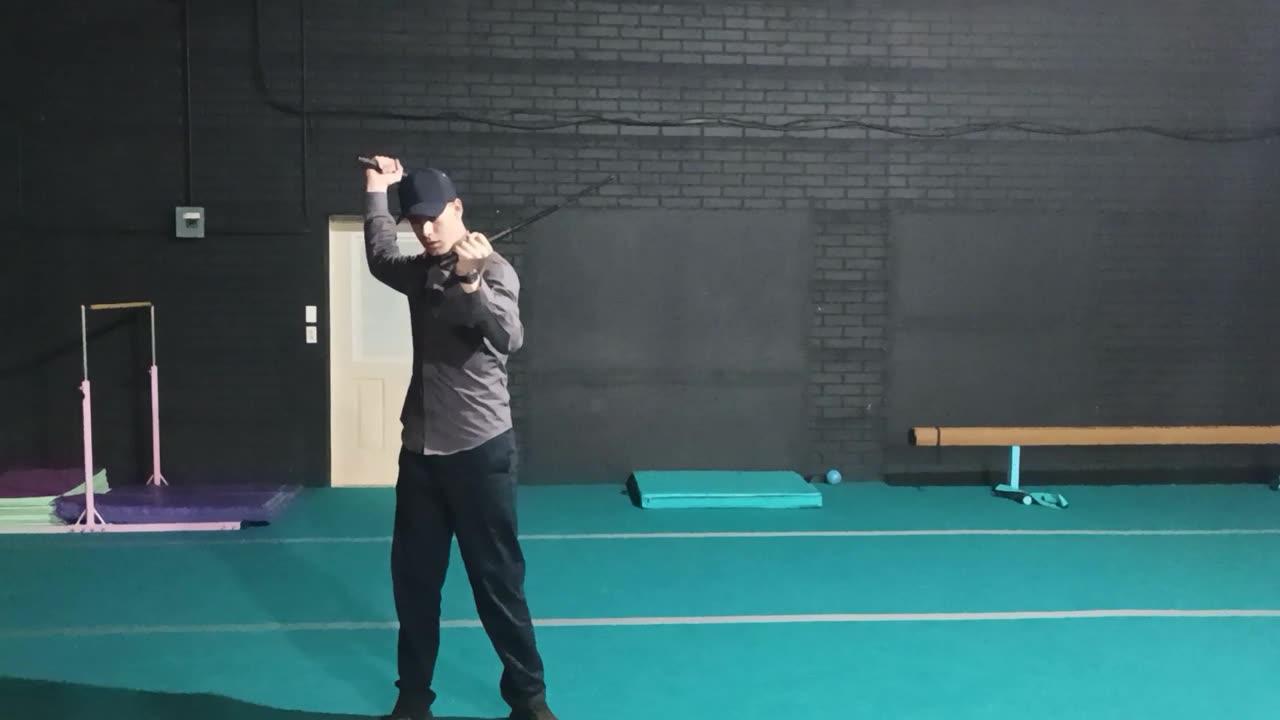 Basic Fighting Skills - stick fighting - One News Page VIDEO