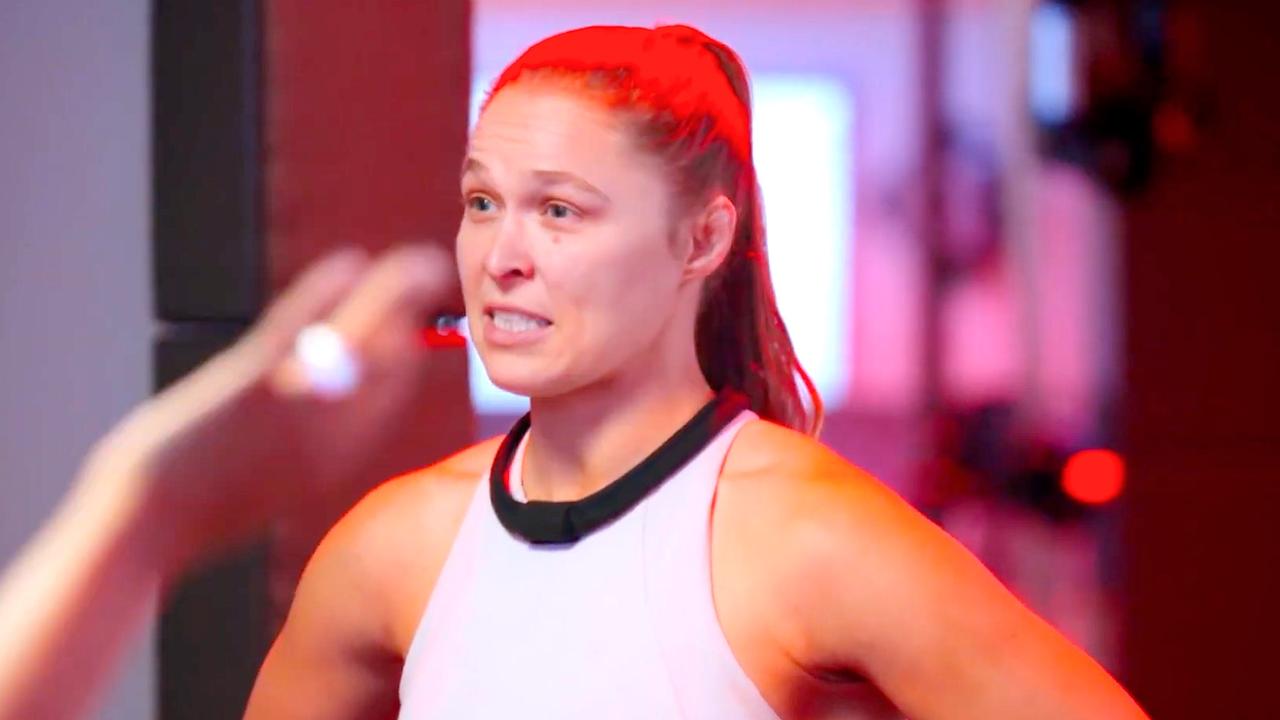 Ronda Rousey Vs. Marshawn Lynch on FOX’s Stars - One News Page VIDEO