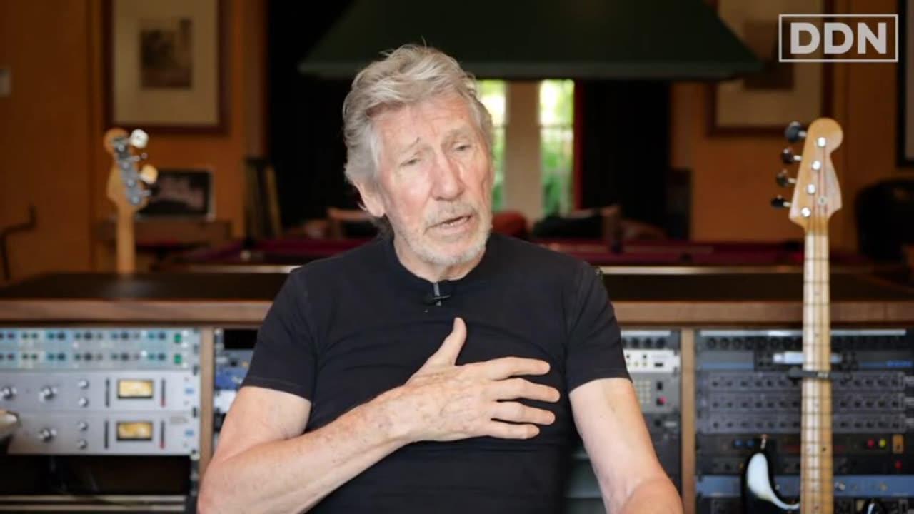 PINK FLOYD ROGER WATERS - Frickin' NAZI - One News Page VIDEO