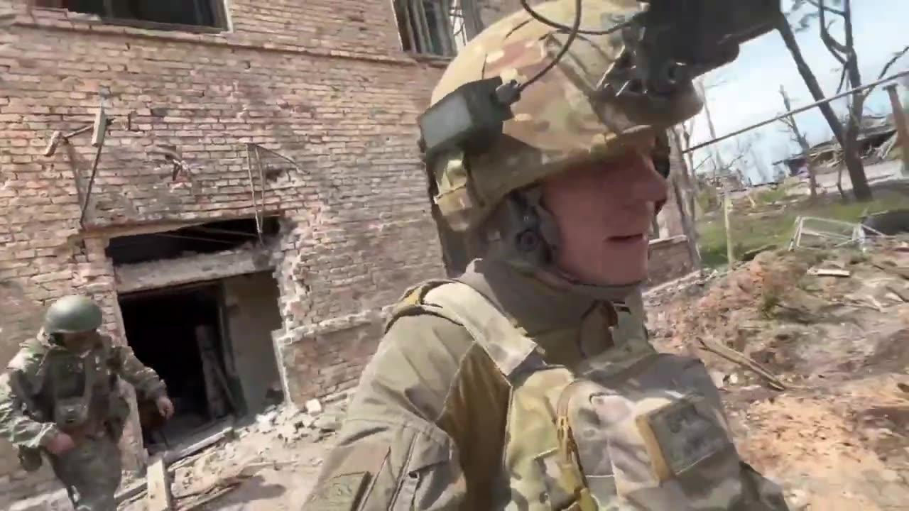 Bakhmut Counter attacks War fighting Doggo - One News Page VIDEO