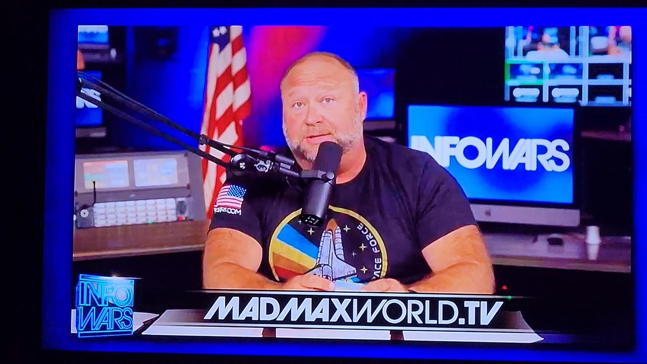 Jesus and Jones! - One News Page VIDEO