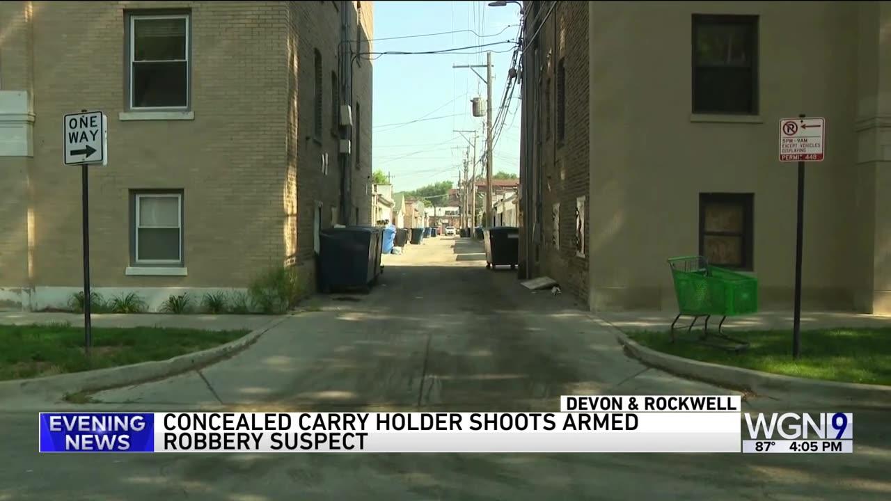 Chicago: Robbery suspect shot by concealed carry - One News Page VIDEO