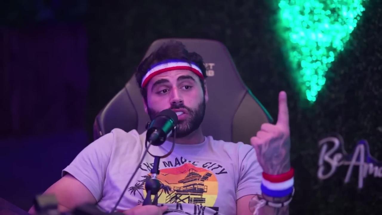 Jon Zherka HEATED DEBATE with Twin Models (Fight - One News Page VIDEO