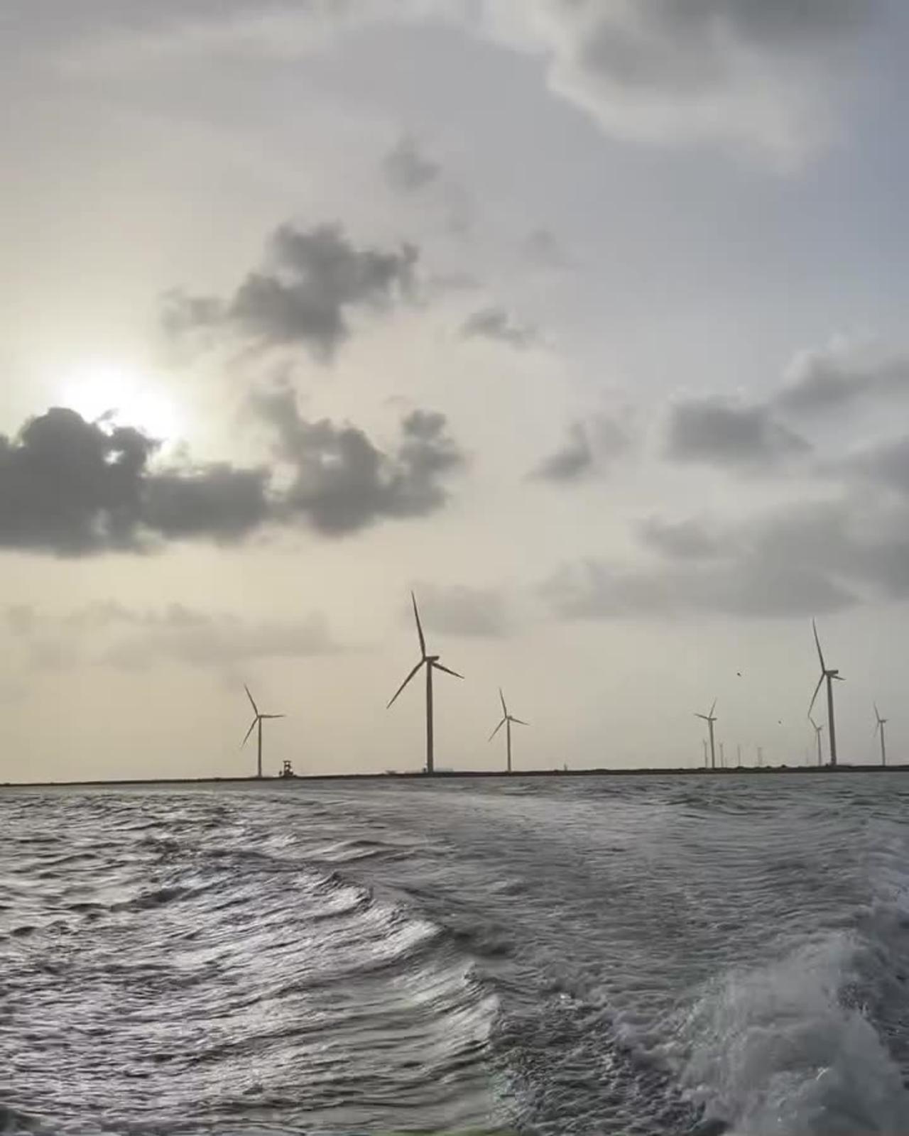 Gharo, Sindh Wind Power Park - One News Page VIDEO