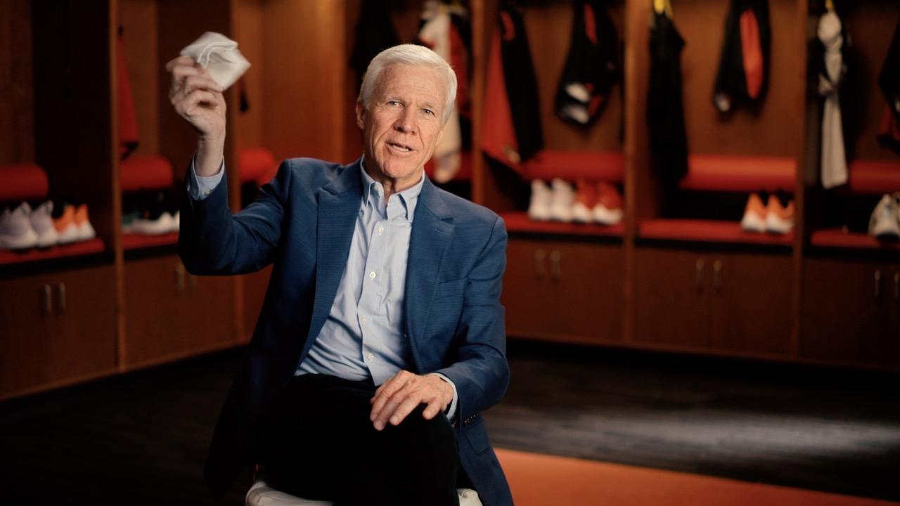 Stephen Curry Documentary Handkerchief Scene - One News Page VIDEO