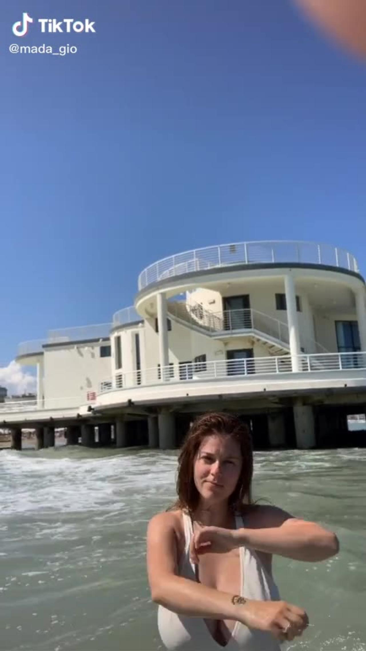 @mady_gio (23).mp4 - One News Page VIDEO