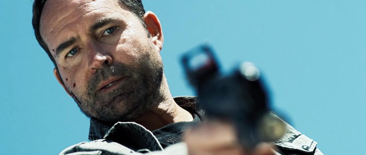 Shrapnel Movie Clip - One News Page VIDEO