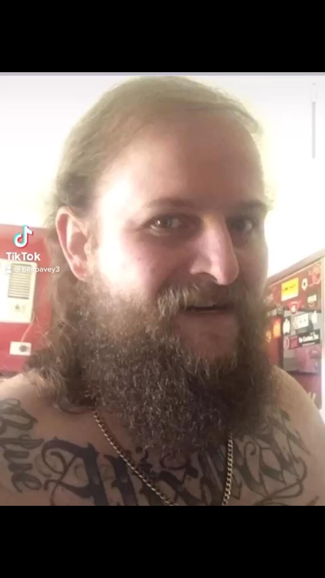 Bennybigballs Aka Ben William de Worsley aka - One News Page VIDEO