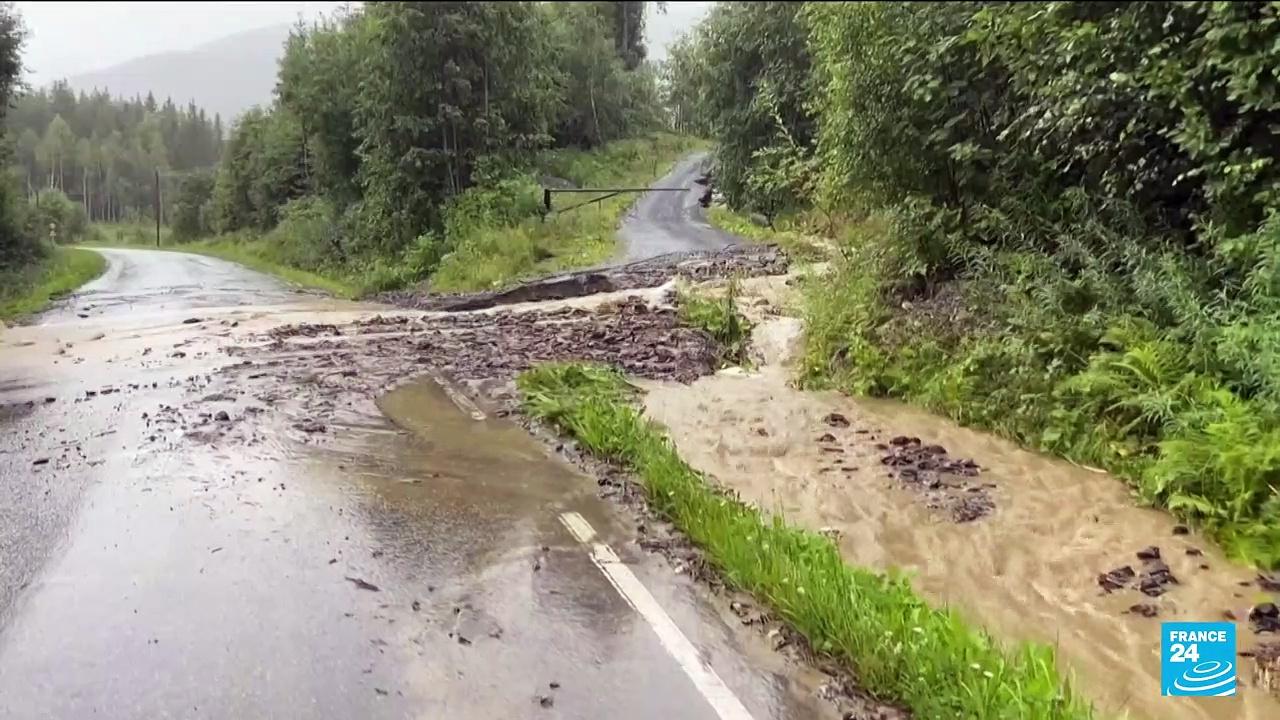 Storm Hans in Northern Europe: People urged to - One News Page VIDEO