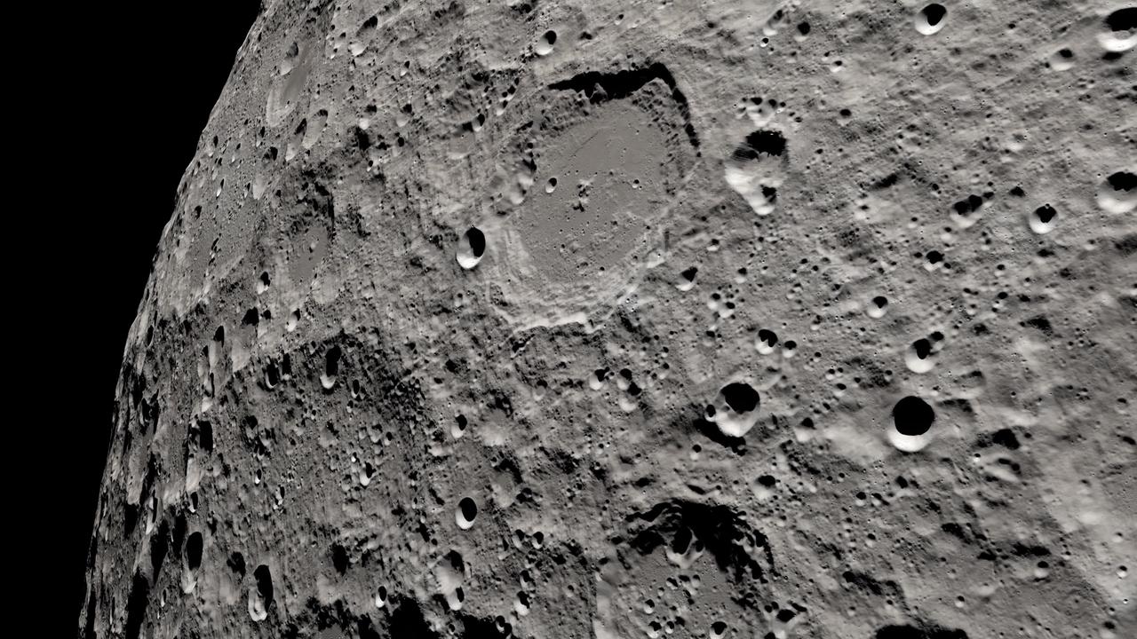 Apollo 13 Views of the Moon in 4K - One News Page VIDEO