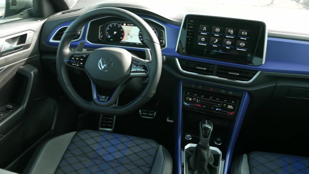 Volkswagen T-Roc R Interior Design in Lapiz Blue - One News Page VIDEO