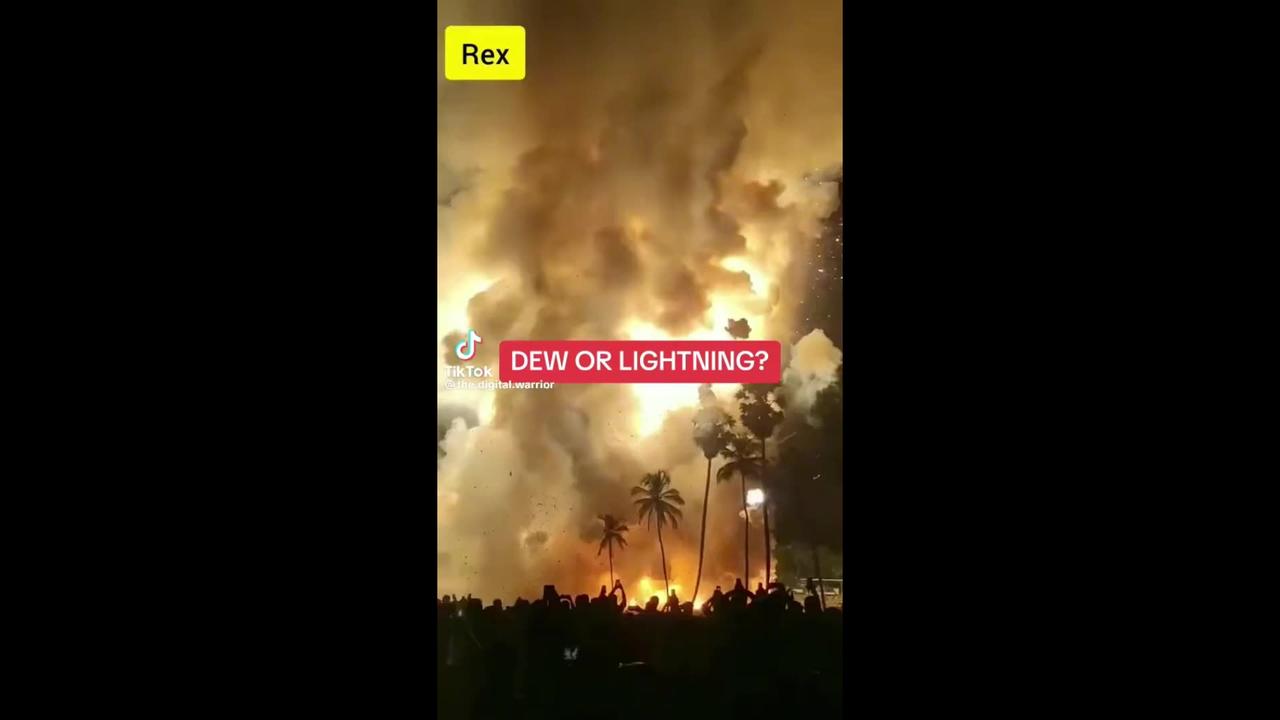 DEW Invades Maui..massive fires melting metal? - One News Page VIDEO