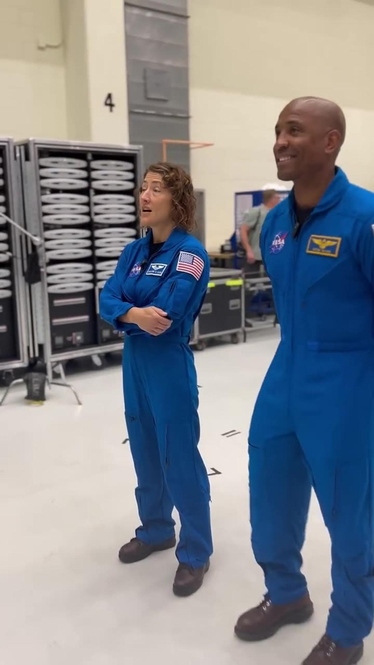 Artemis II Astronauts’ First Look at Their - One News Page VIDEO