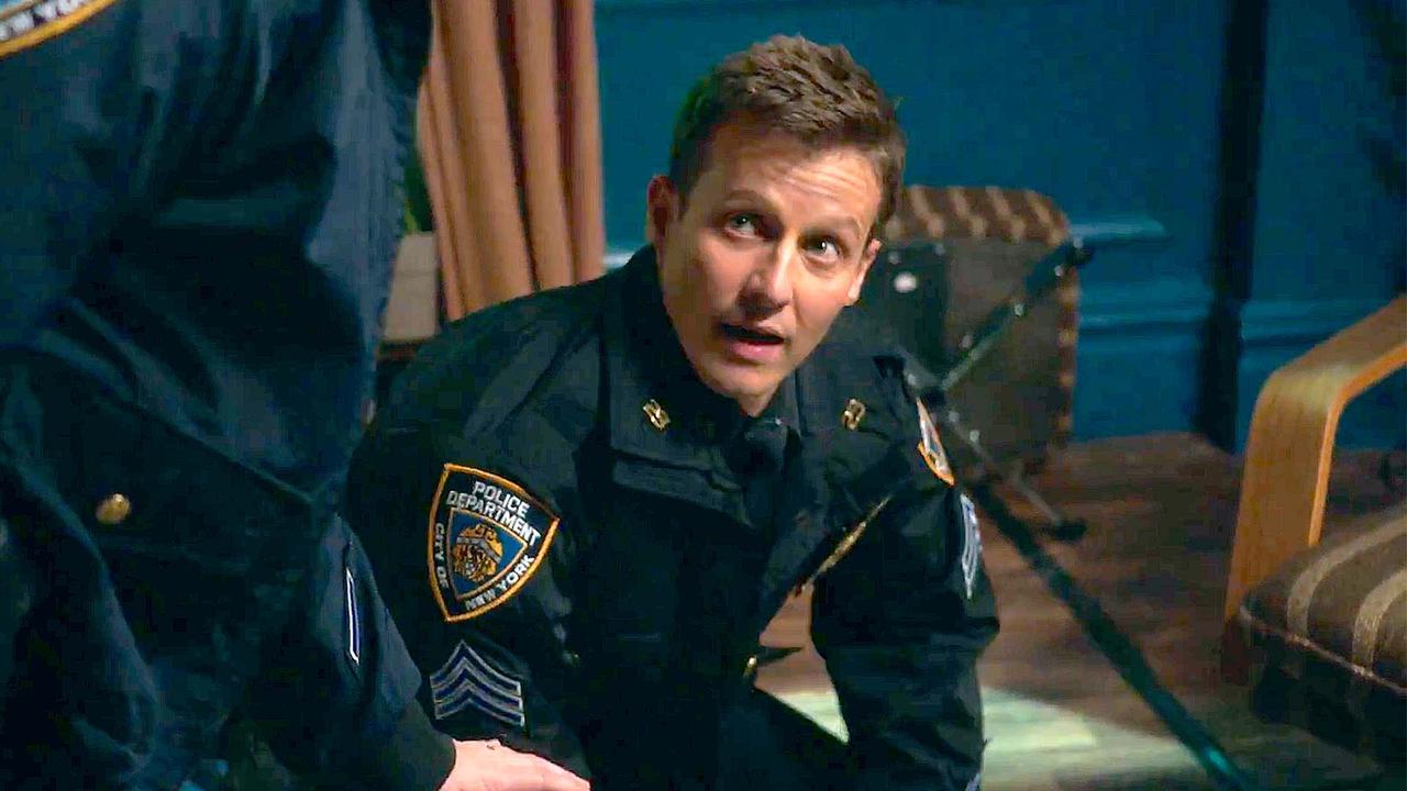 Talk Him Down in This Scene from CBS' Blue - One News Page VIDEO