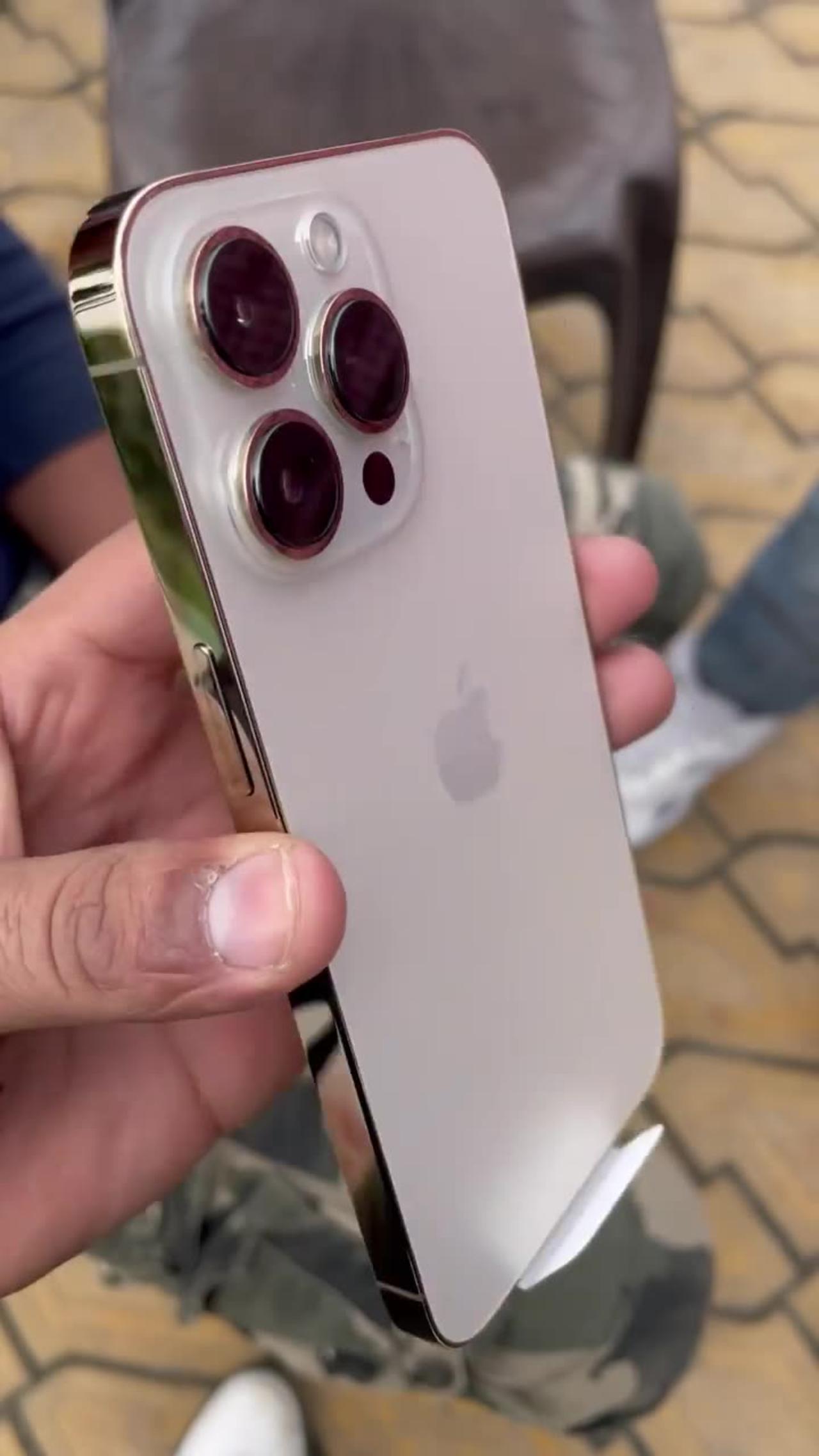 I phone 13 pro Max - One News Page VIDEO