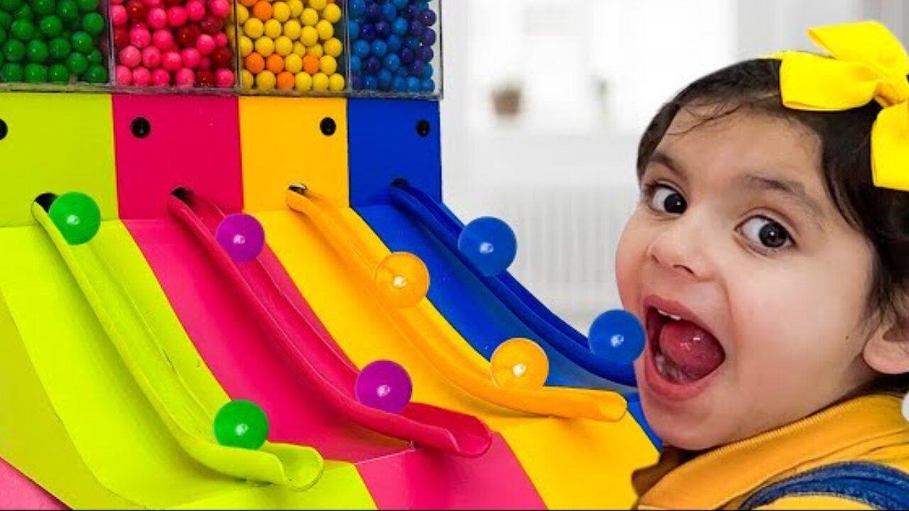 Ellie and Alex Gumball Machine Toy Mystery with - One News Page VIDEO