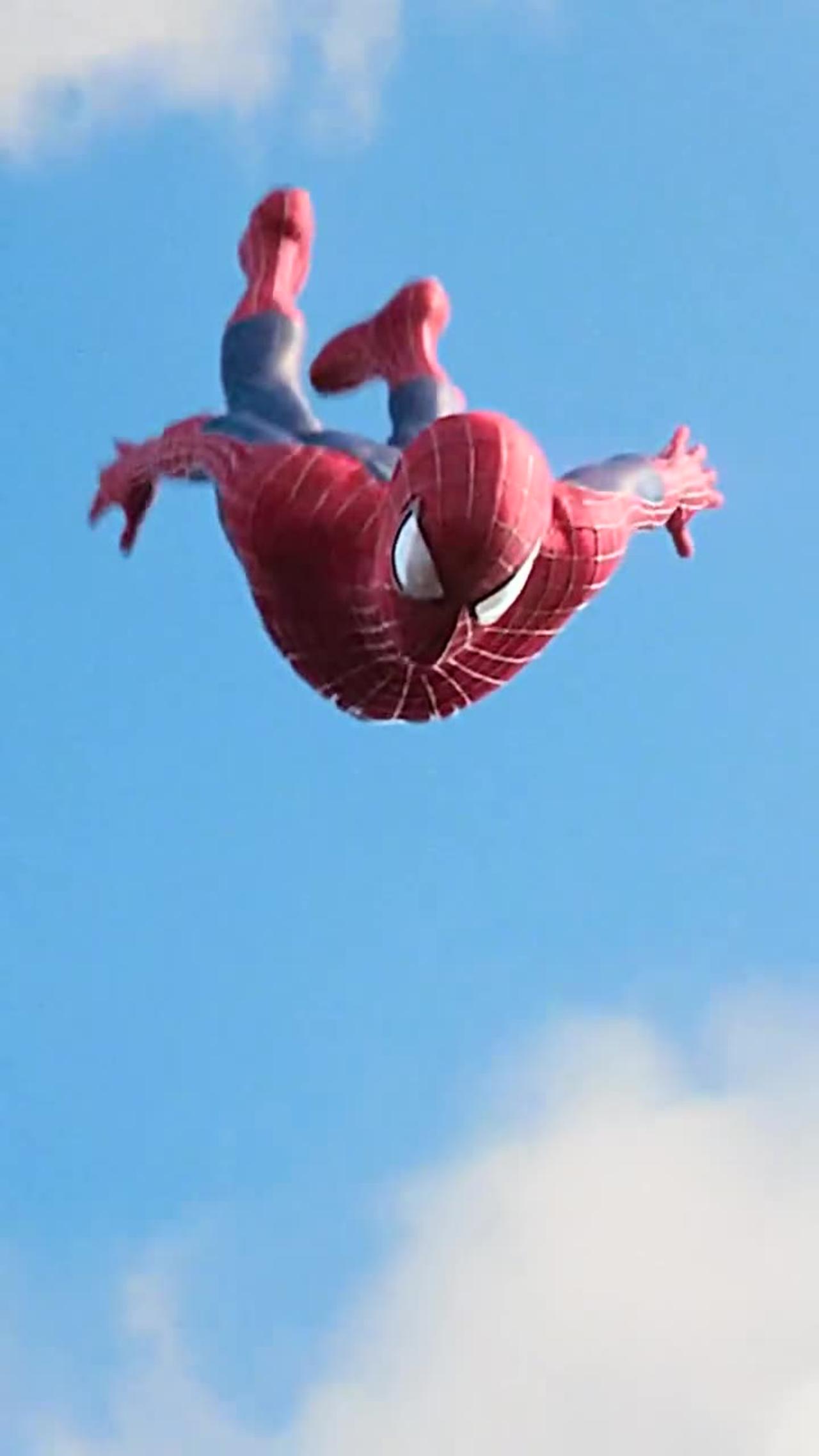 Do you like Spider man? - One News Page VIDEO