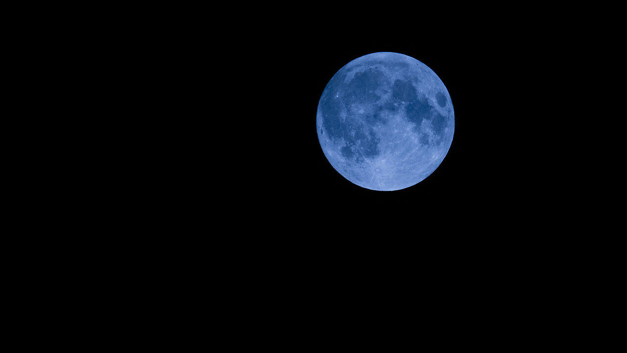 Live Super Blue Moon - One News Page VIDEO