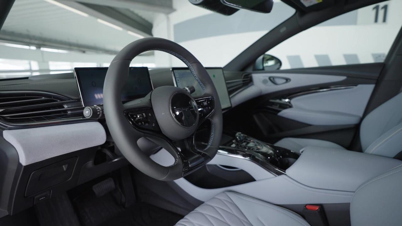 The new BYD SEAL - Interior Design - One News Page VIDEO