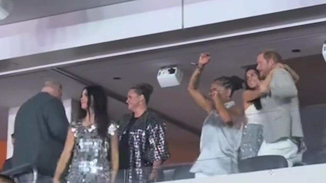 Meghan Markle's Hollywood comeback nearly - One News Page VIDEO