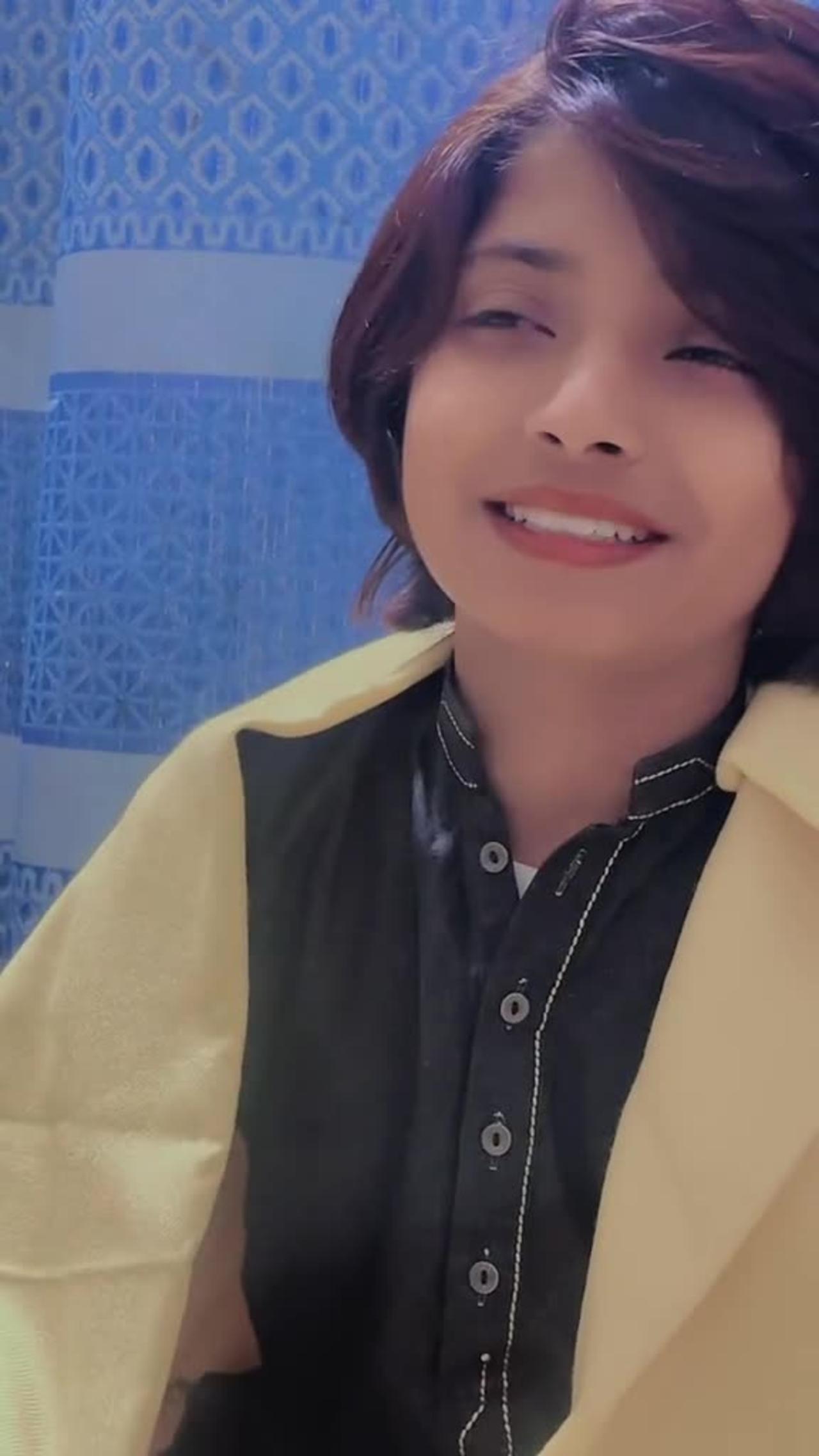 Nika peer Shayari ,, Hy ghurbat tanu ki Akha ,, - One News Page VIDEO