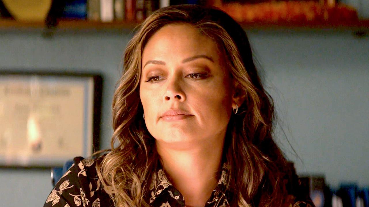 Being the Bad Guy in This Scene from CBS’ - One News Page VIDEO