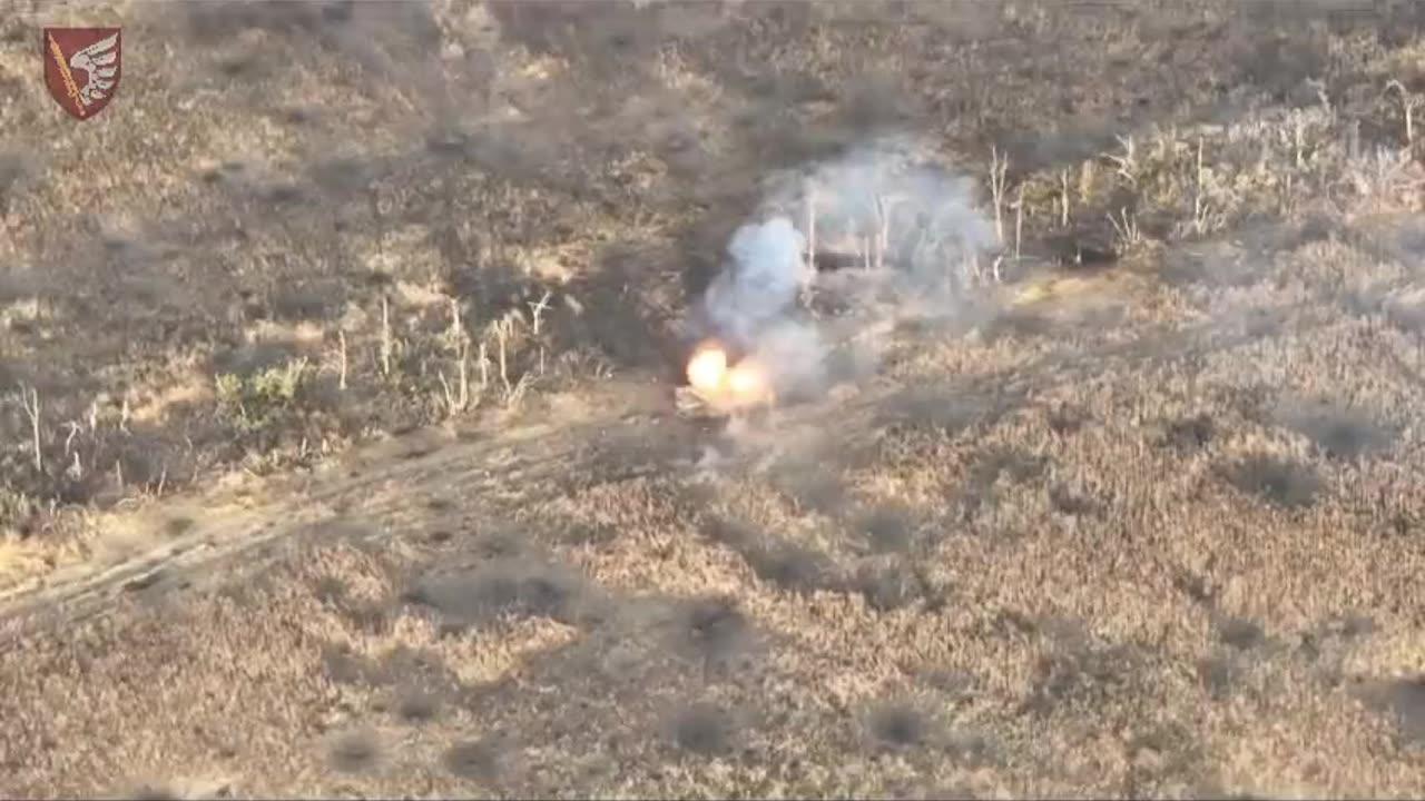 Russian Armored Column Caught Out in the - One News Page VIDEO