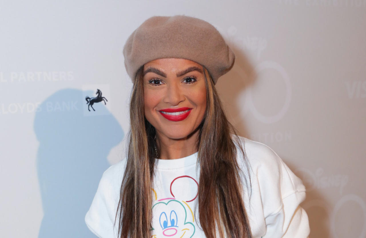 Zoe Birkett thinks that Disney teaches kids - One News Page VIDEO