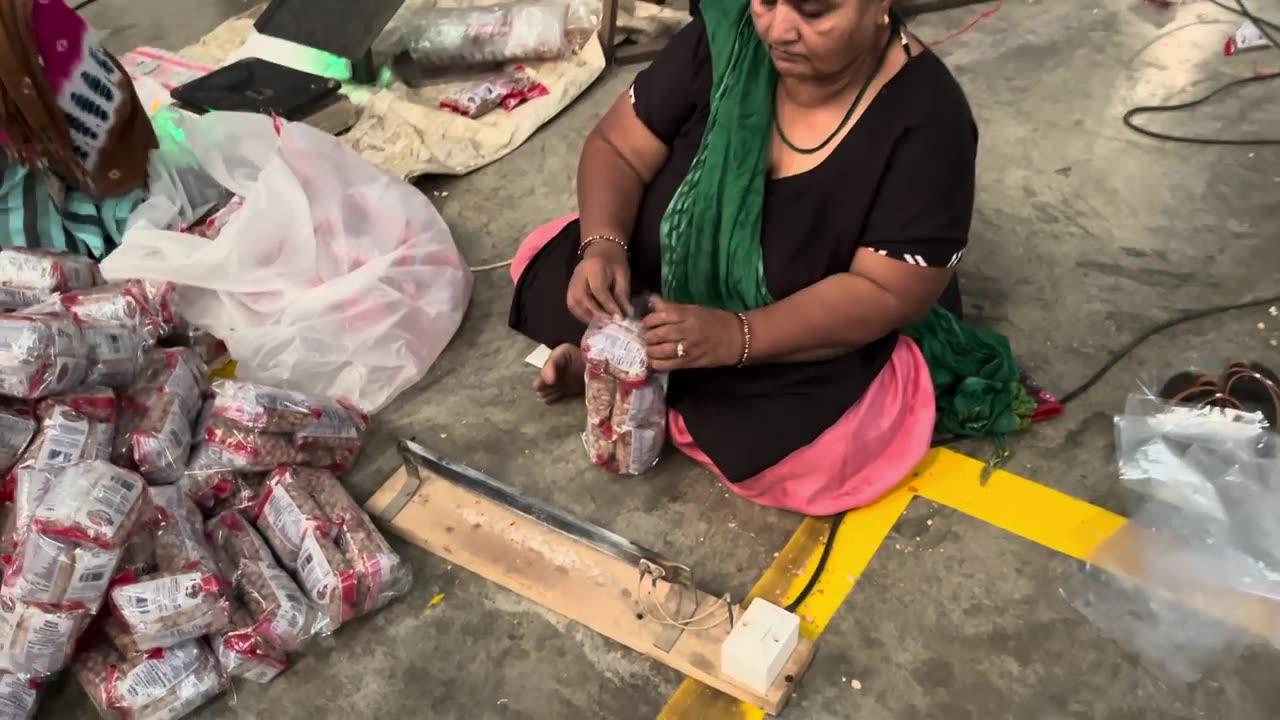 Biggest Peanut Chakna Factory in India - Diamond - One News Page VIDEO