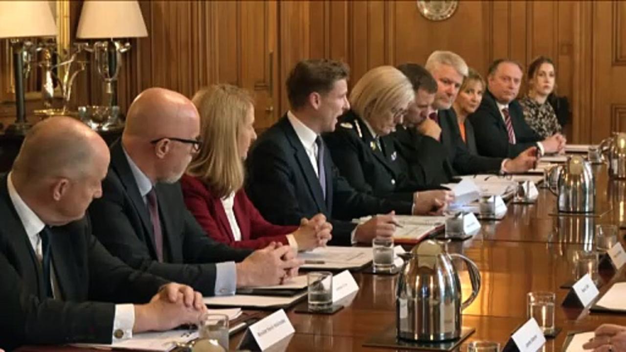 Philp meets retailers and police to tackle - One News Page VIDEO