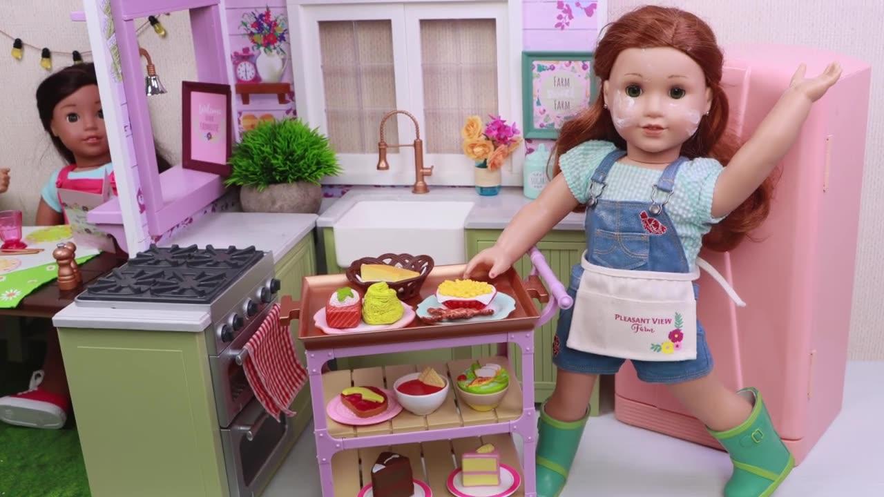 Doll cooking lunch in farm restaurant Play doll - One News Page VIDEO