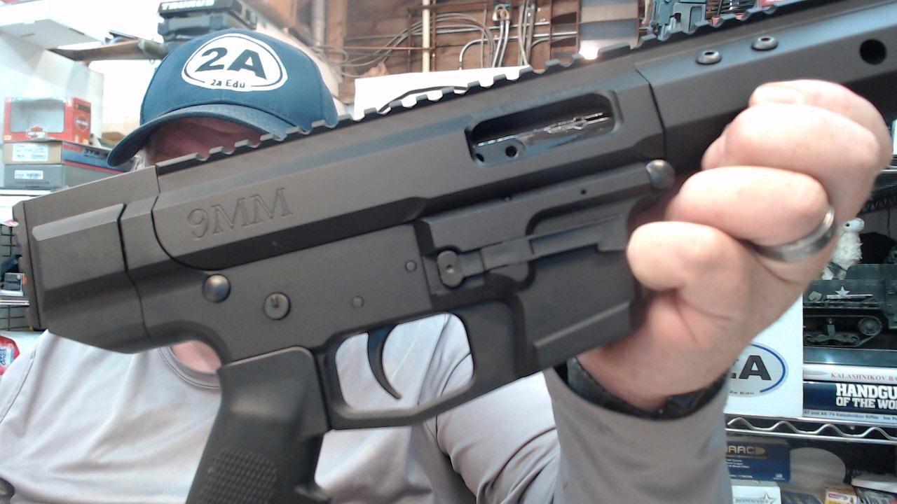 BCA 9mm Side Charging Bufferless AR-15 Rifle - One News Page VIDEO